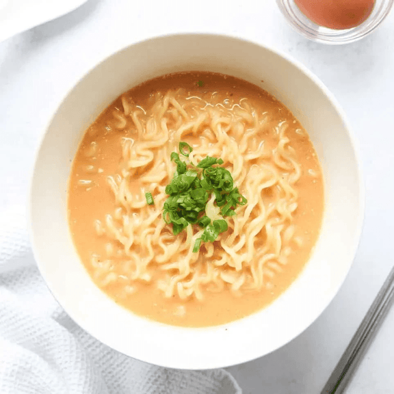 Nissin Pasta Express Spaghetti In An Instant Creamy Carbonara - 60g ...